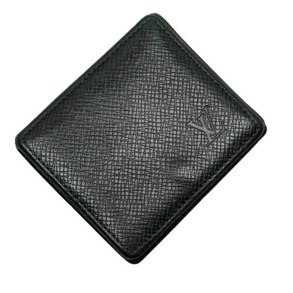 Louis Vuitton | Bags | Louis Vuitton Boite Coin Case Taiga Leather ...